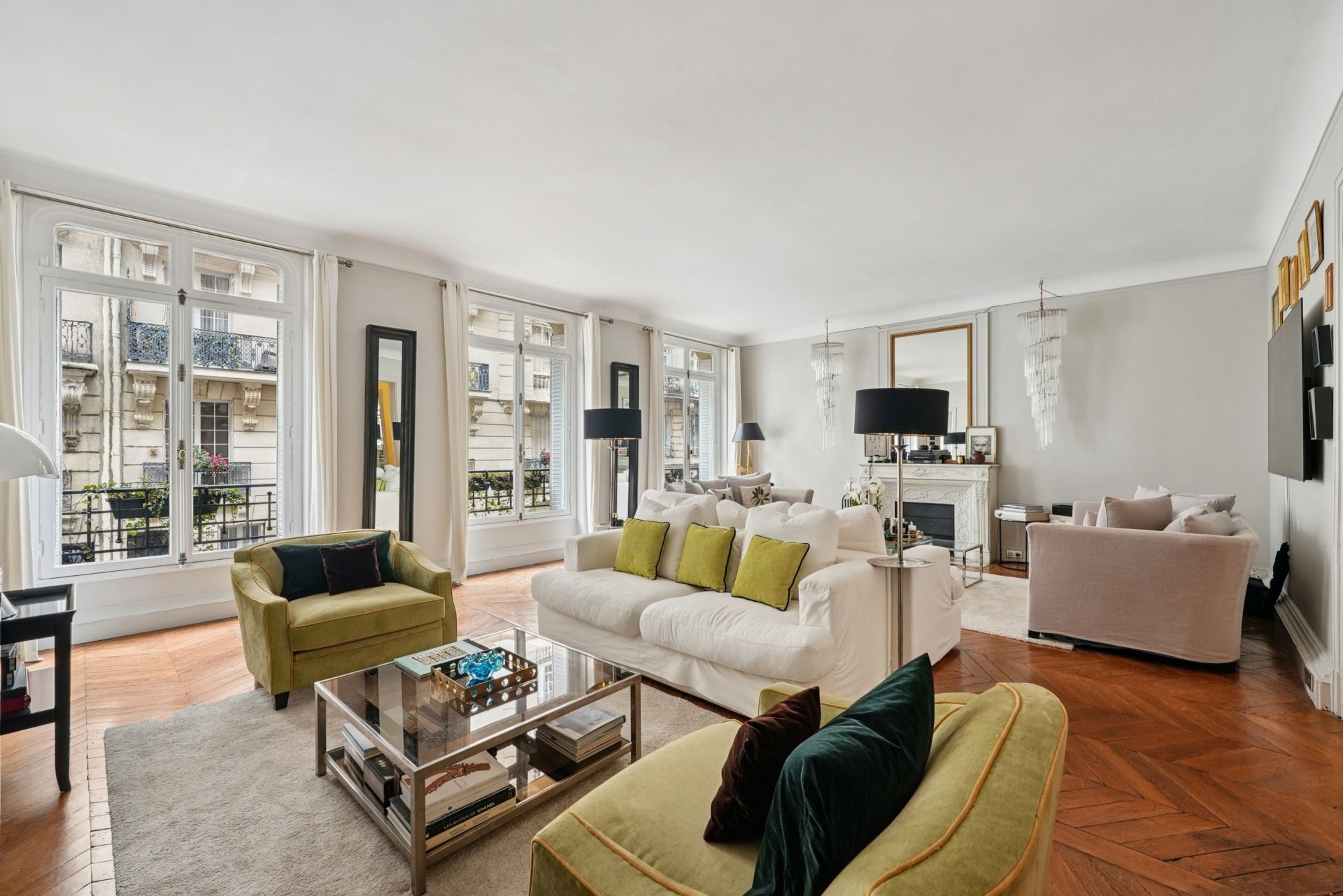 Sale Luxury apartment Paris 17 7 Rooms 238 m²
